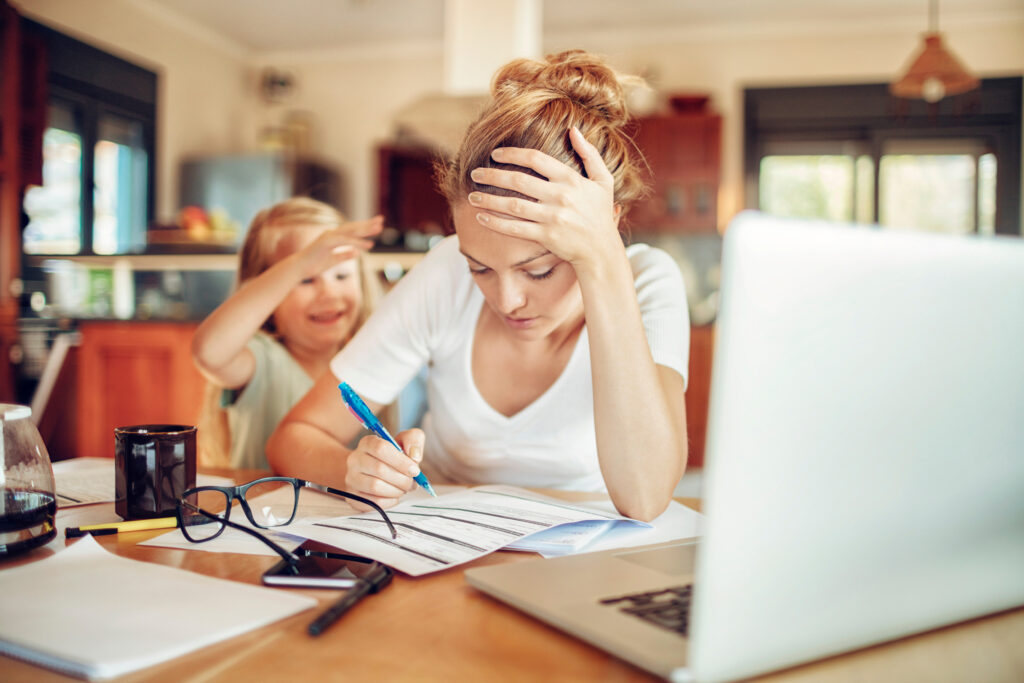 Summer Preparation for Single Moms With 4 Tips - iMOM